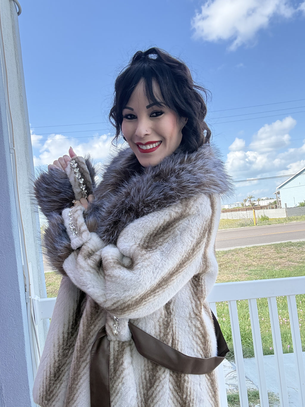 Park Avenue Glam Coat – Boutique Bella Bella