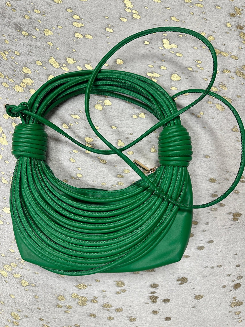 Coil Crush Handbag – Boutique Bella Bella