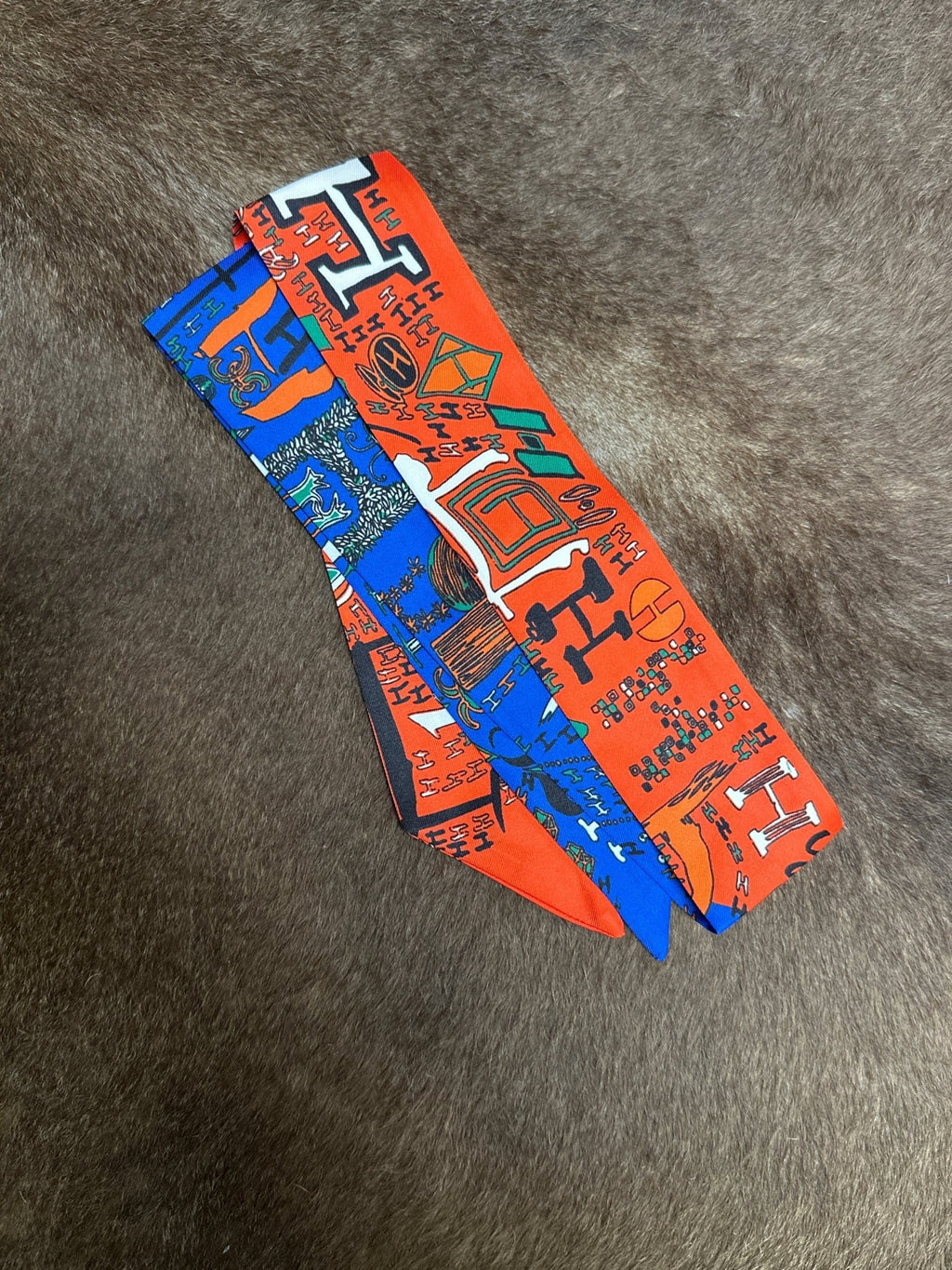 Happy Huey Bluey Scarf – Boutique Bella Bella